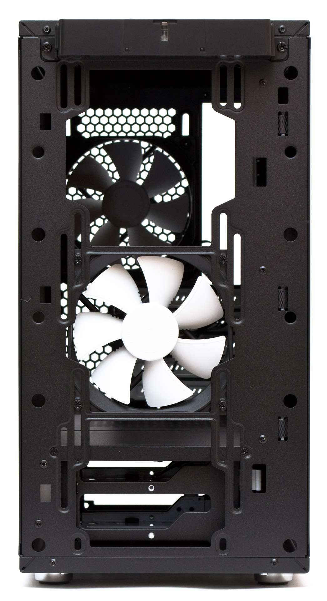 Обзор корпуса Fractal Design Define Mini C