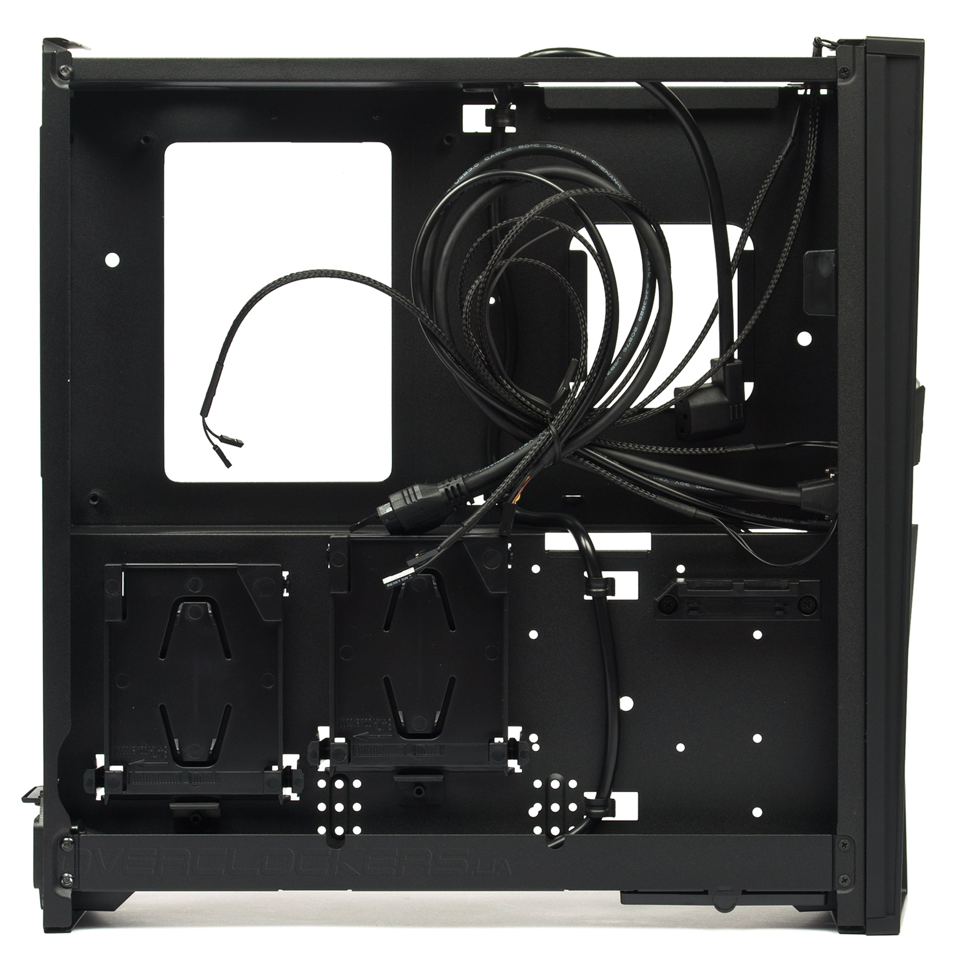 Обзор корпуса SilverStone Raven RVZ02 - страница 2