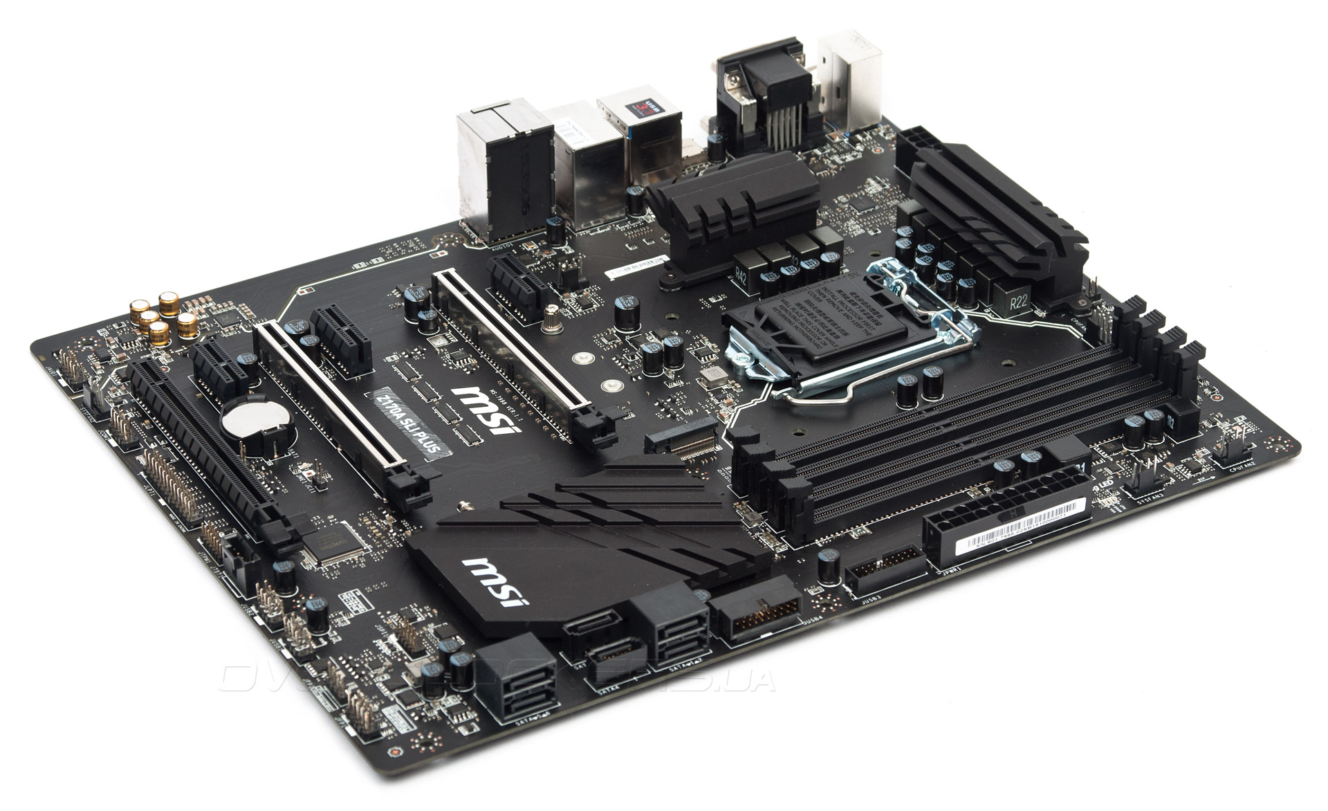 Обзор материнской платы MSI Z170A SLI Plus. Знакомство с серией моделей Pro