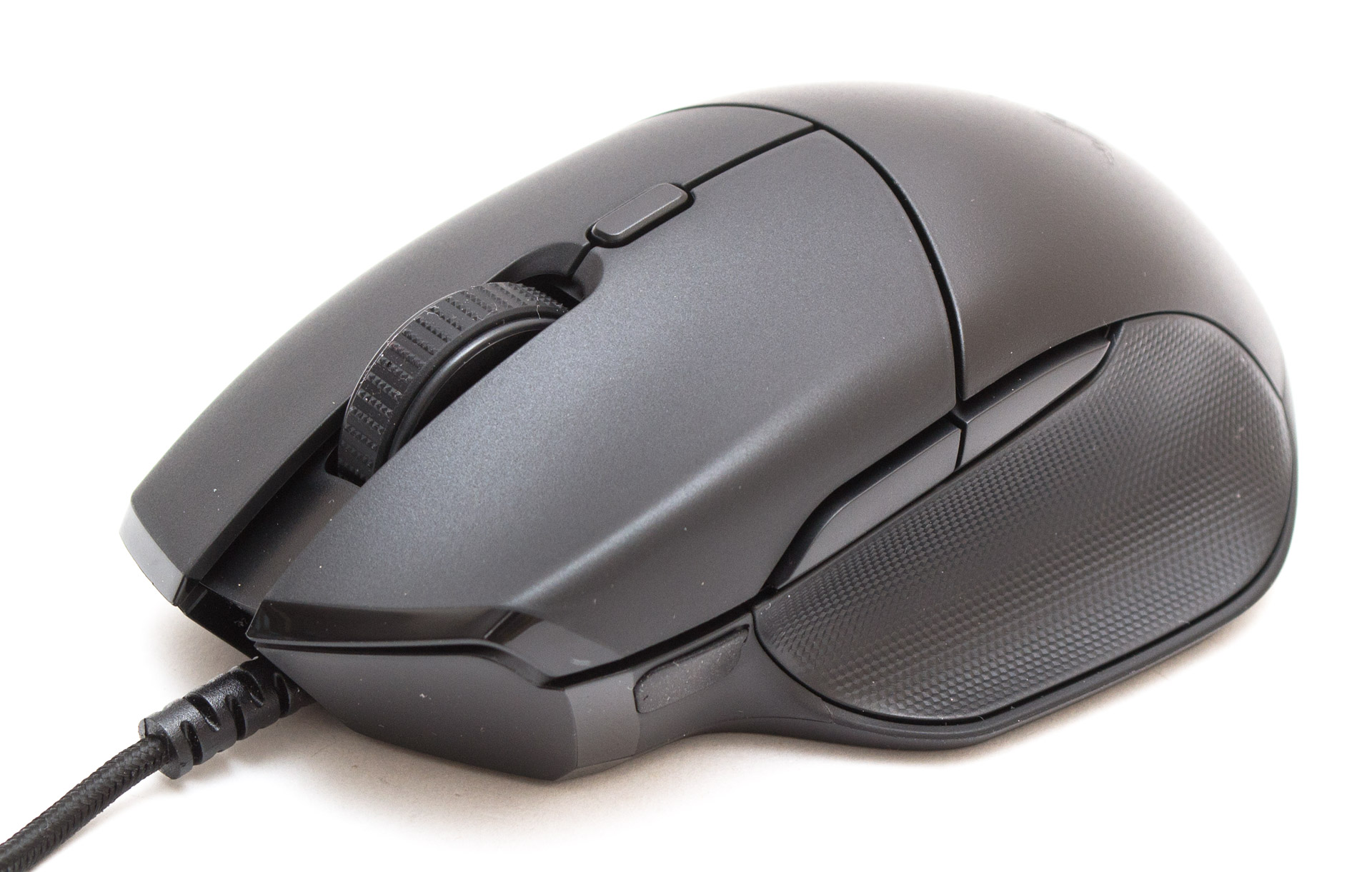 Обзор игровой мыши Razer Basilisk Essential