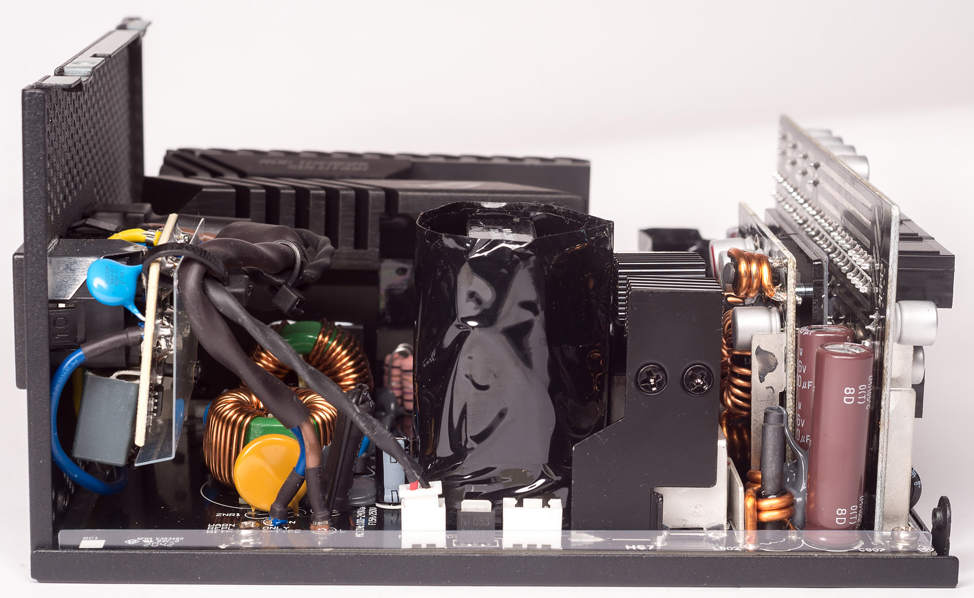 Обзор блока питания ASUS ROG-STRIX-550G мощностью 550 Вт