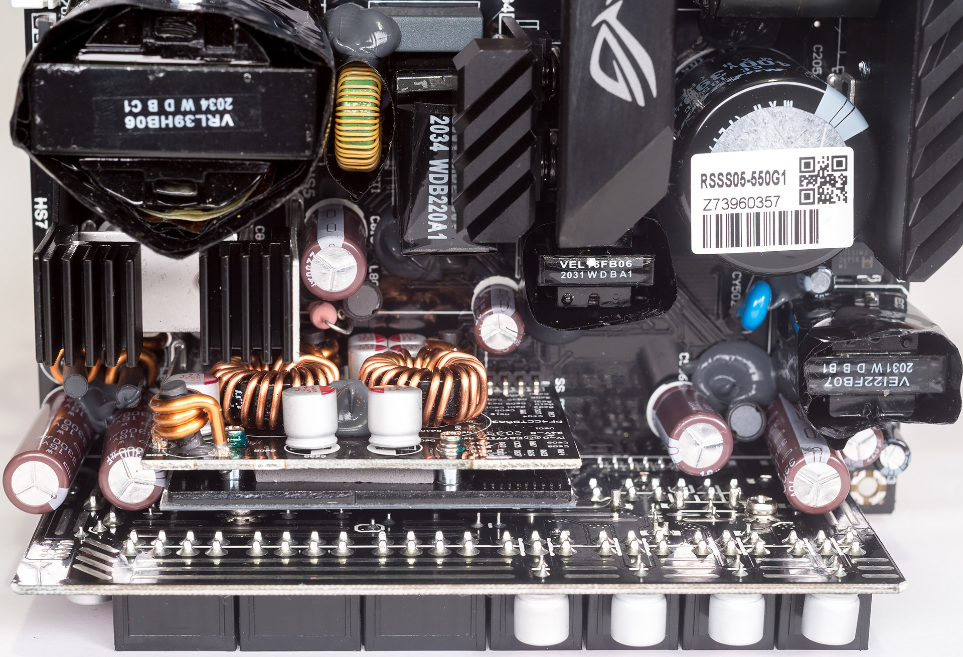 Обзор блока питания ASUS ROG-STRIX-550G мощностью 550 Вт