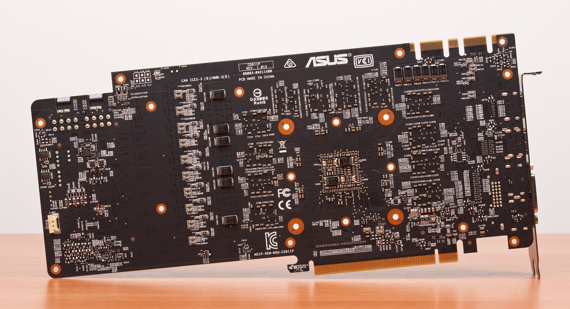 Обзор видеокарты ASUS ROG Poseidon GeForce GTX 1080 Ti 11GB Platinum ...